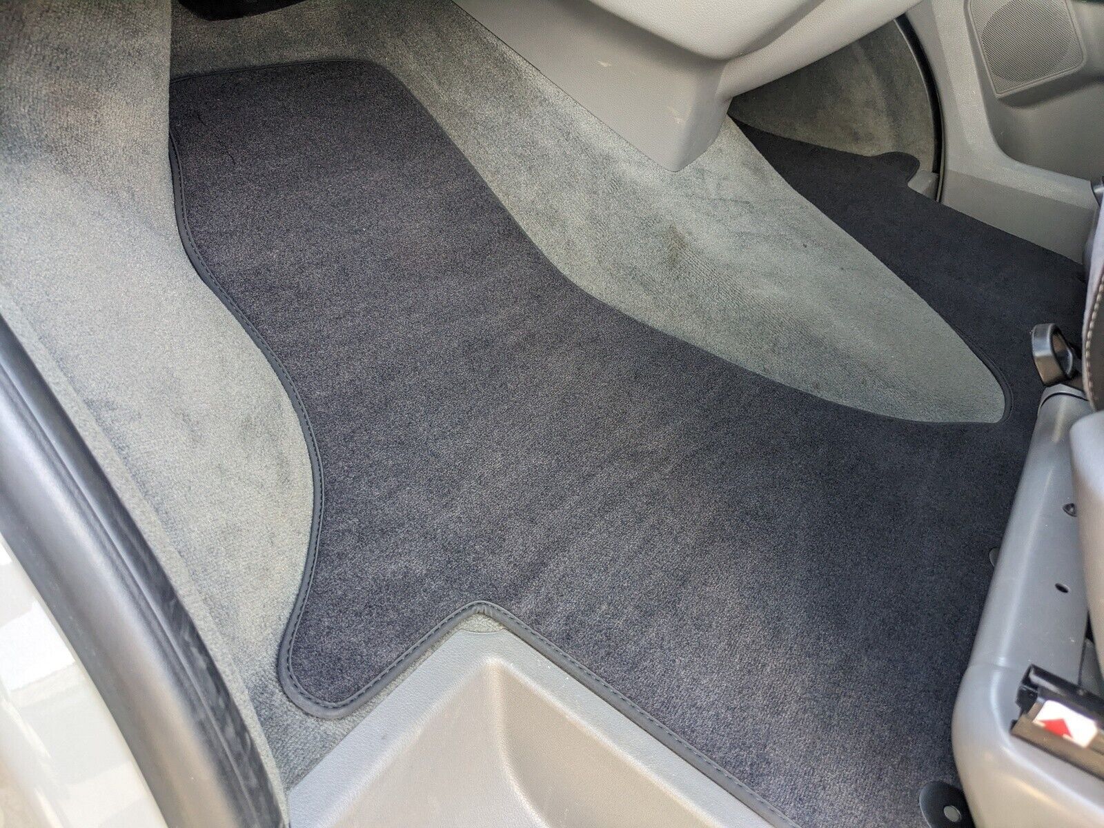 Ex-Display BRANDRUP VW T6.1 California Beach Tour/Camper Carpet Full Set