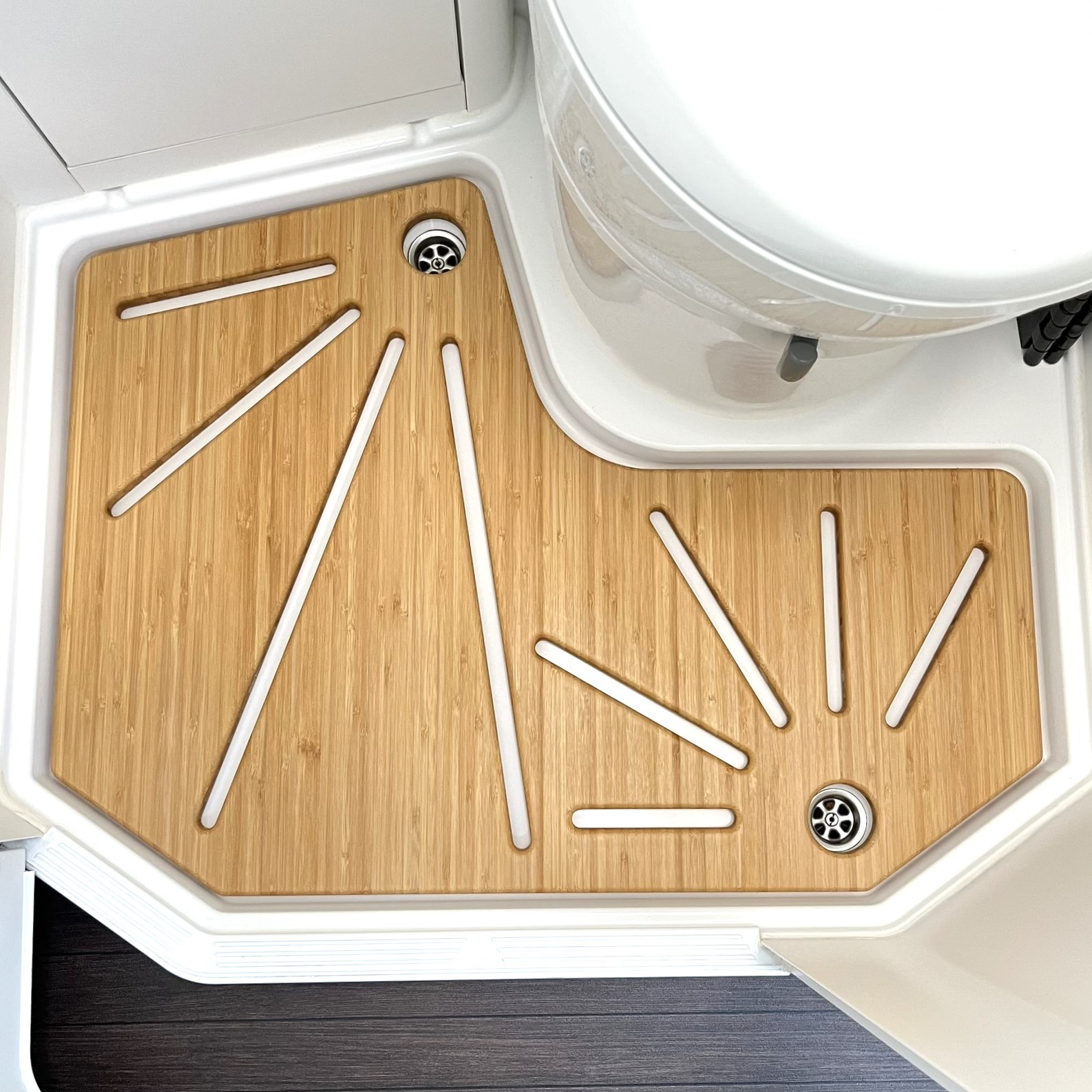 YES CAMPERVAN Bamboo Duckboard Shower Tray Protector for the VW Grand ...